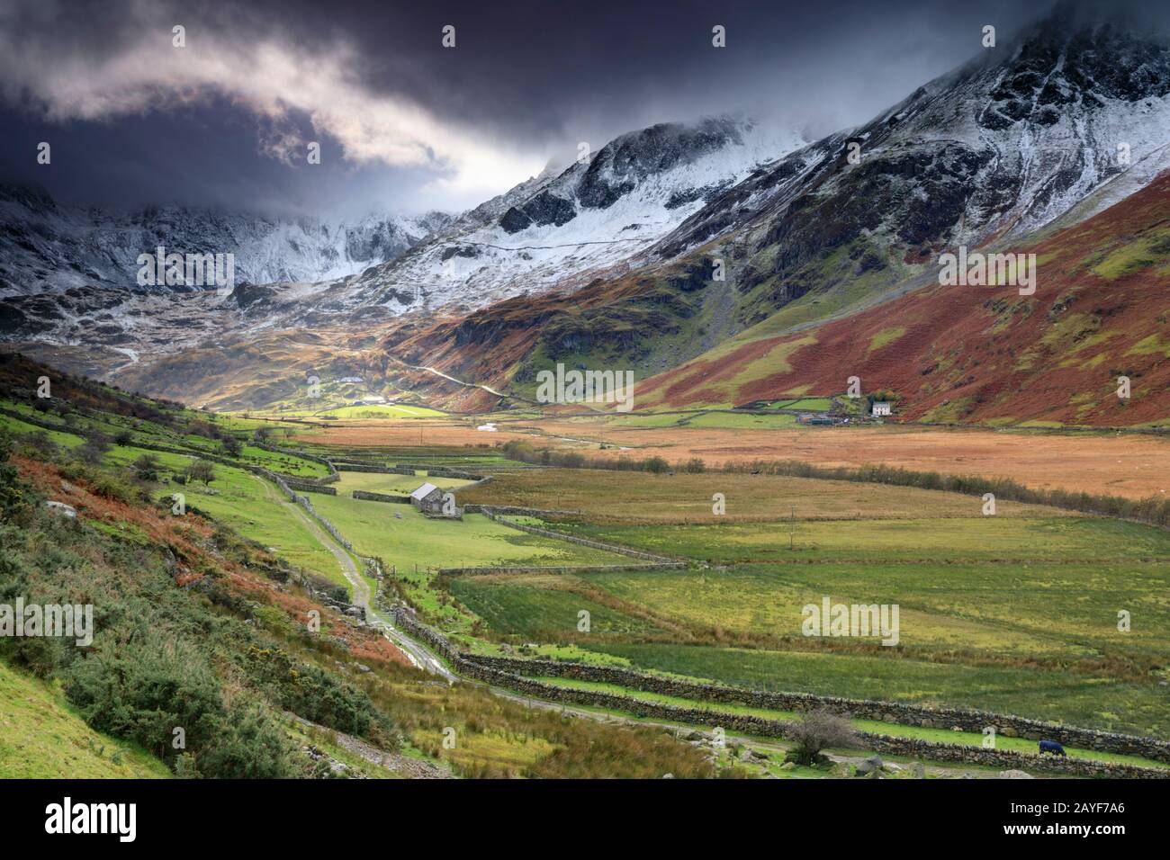 Nant ffrancon hi-res stock photography and images - Alamy