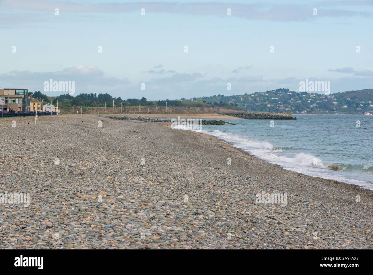 Bray stone beach hi-res stock photography and images - Alamy