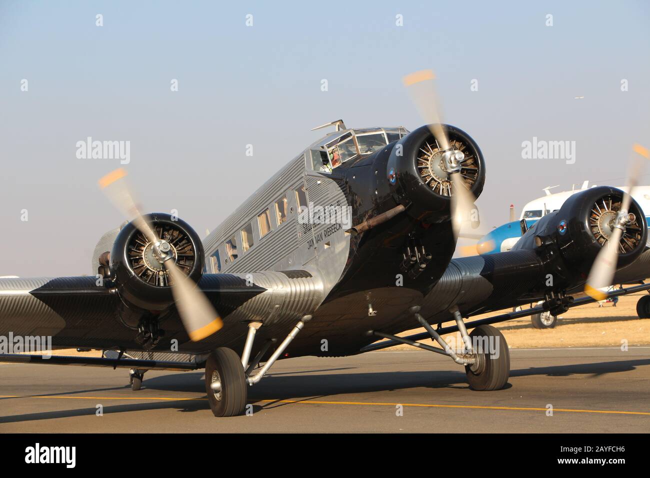 Ju 52 cockpit hi-res stock photography and images - Alamy