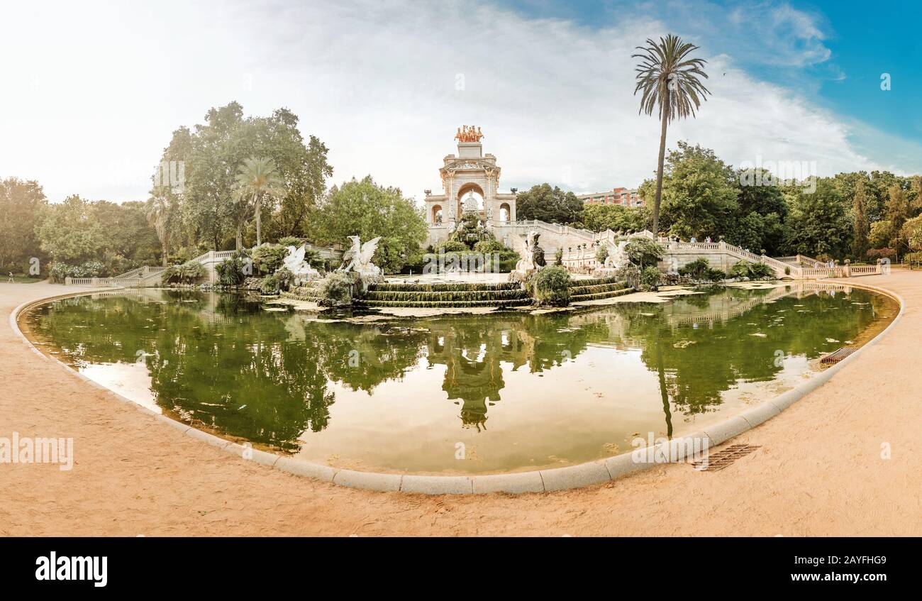 Cascade Fountain and monument in Citadel park, Barcelona Stock Photo ...