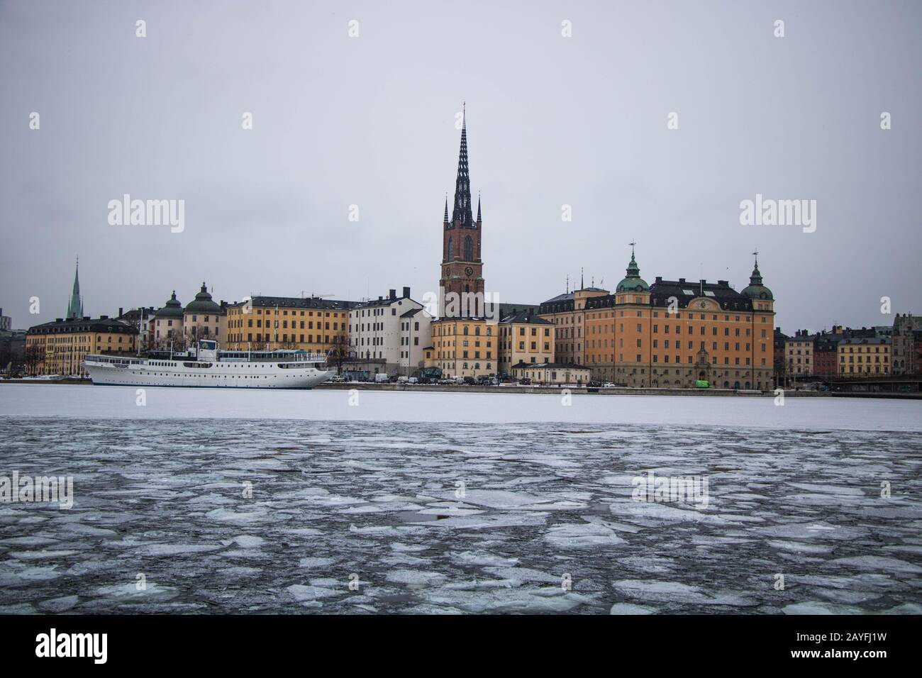 Stockholm winter sun hi-res stock photography and images - Alamy