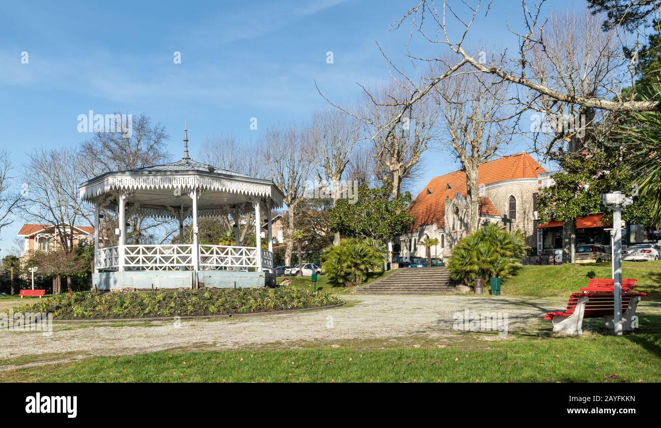 Alexander fleming house hi-res stock photography and images - Alamy