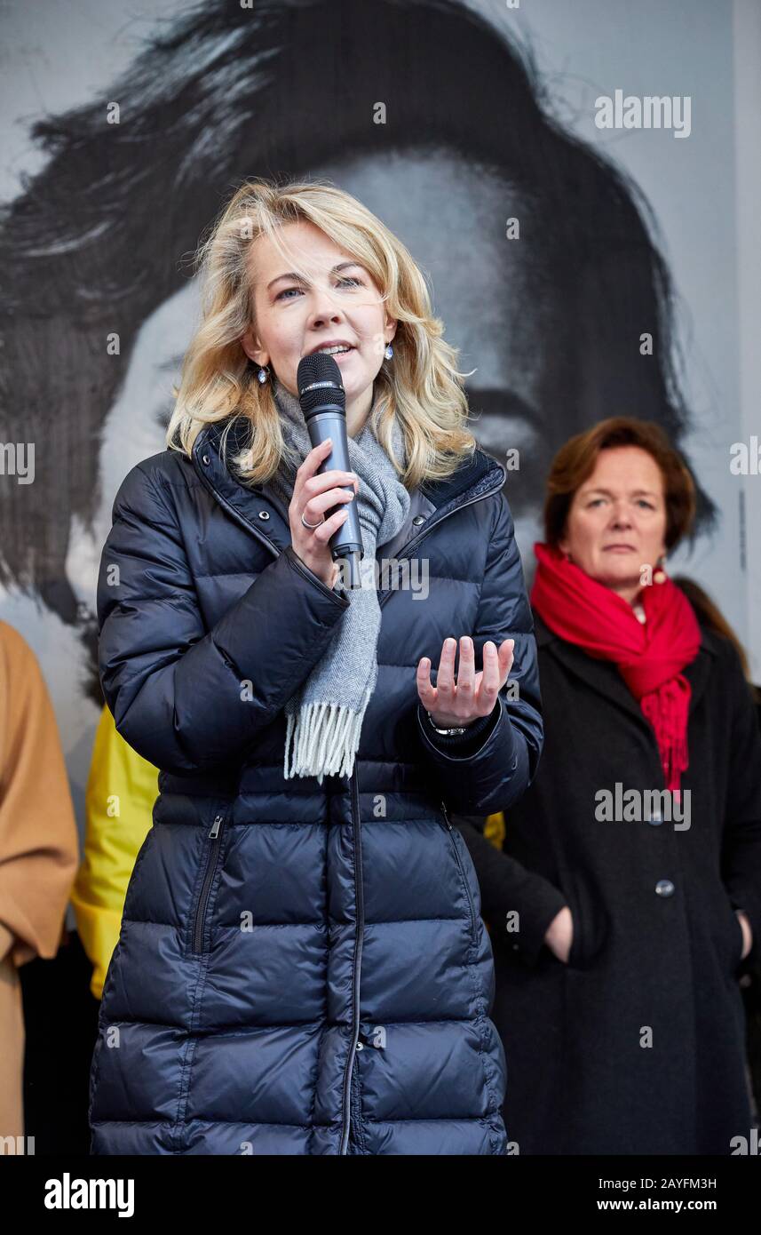 Linda teuteberg hi-res stock photography and images - Alamy