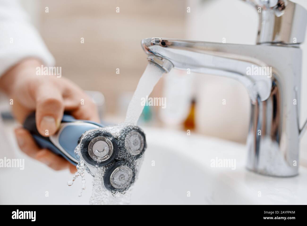 Man after shave hi-res stock photography and images - Alamy