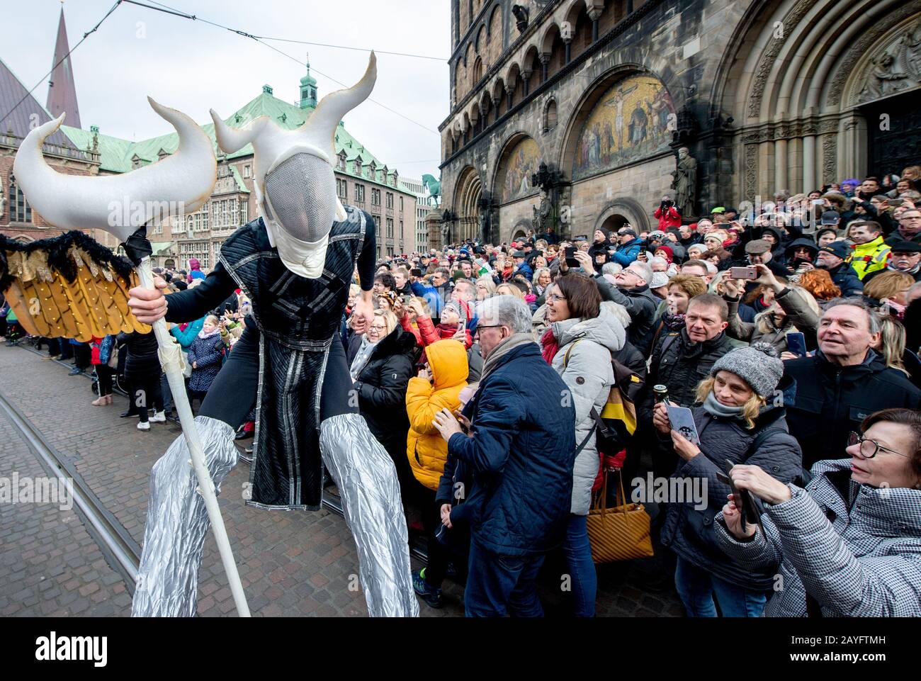 Bremen, Germany. 15th Feb, 2020. During the Samba Carnival parade, one ...