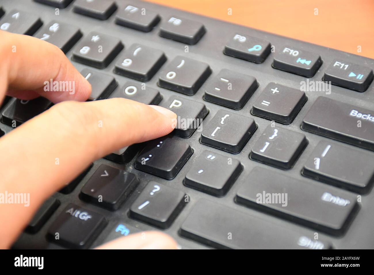 keyboard, office use, business, typing, keyboard on desk, black ...