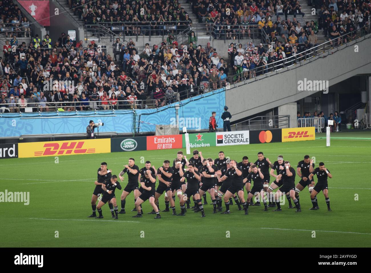 Maori new zealand haka hi-res stock photography and images - Alamy