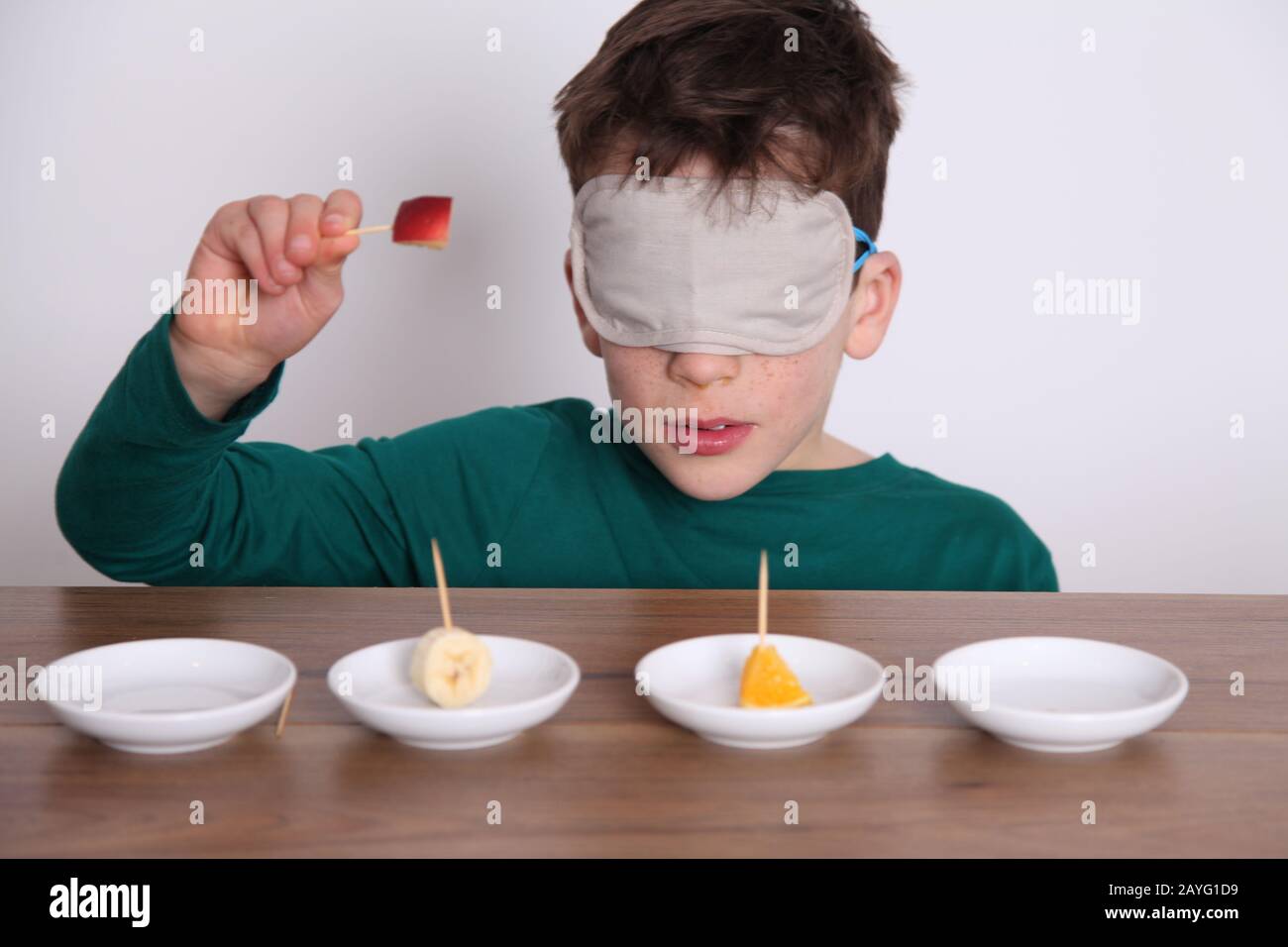 Blind Taste Test High Resolution Stock Photography and Images - Alamy