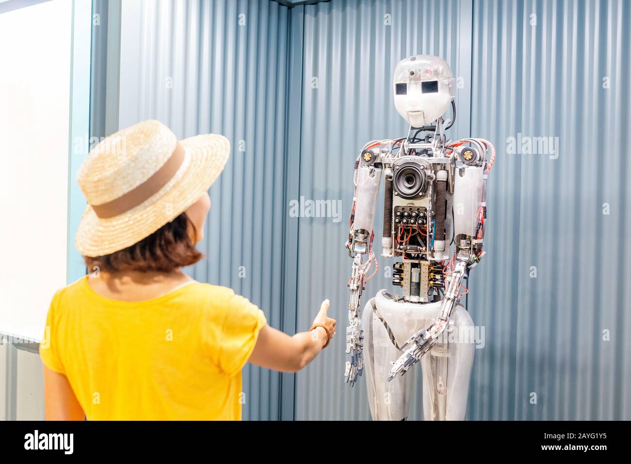 Robot exhibition science museum hi-res stock photography and images - Alamy