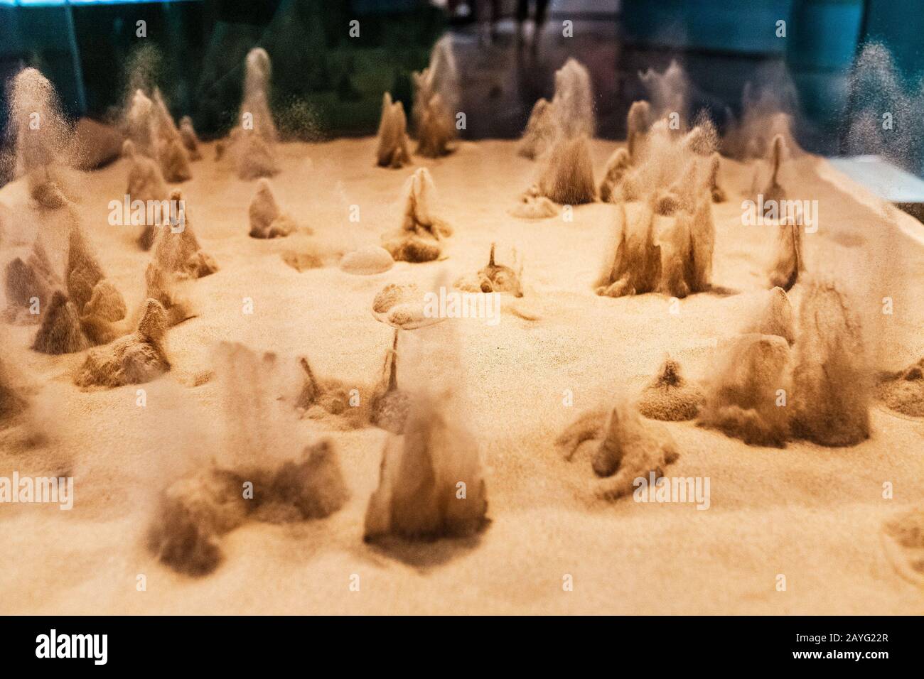 Diffraction analysis hi-res stock photography and images - Alamy