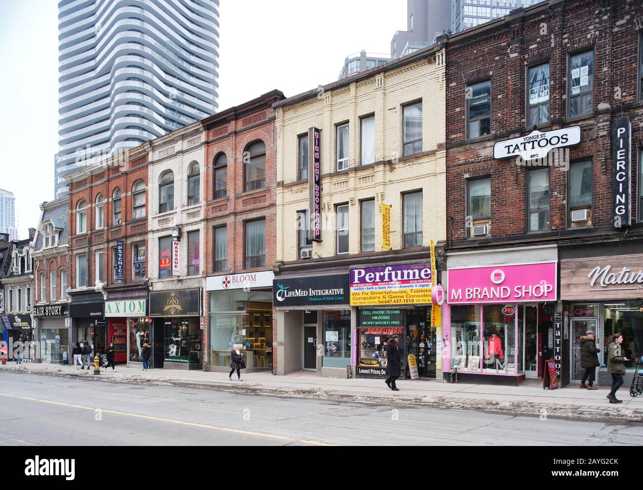 Toronto metro shopping hi-res stock photography and images - Alamy