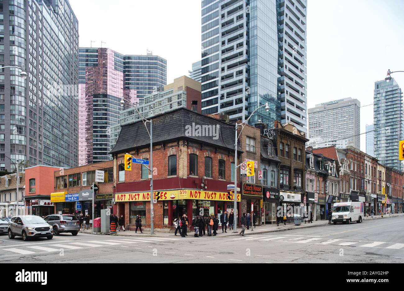 Toronto metro shopping hi-res stock photography and images - Alamy