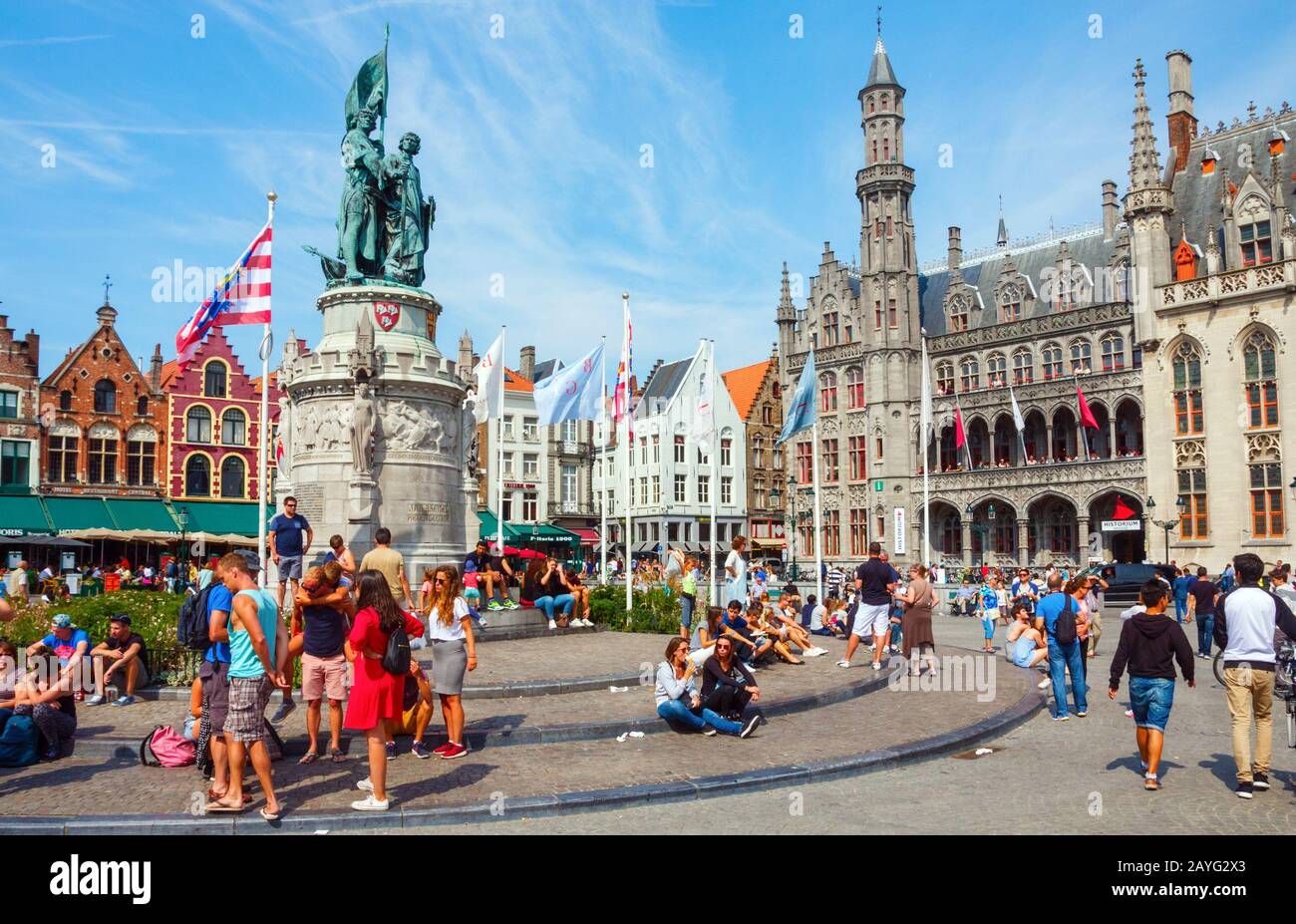 The Market Square with the neo-Gothic Province Court building and the ...