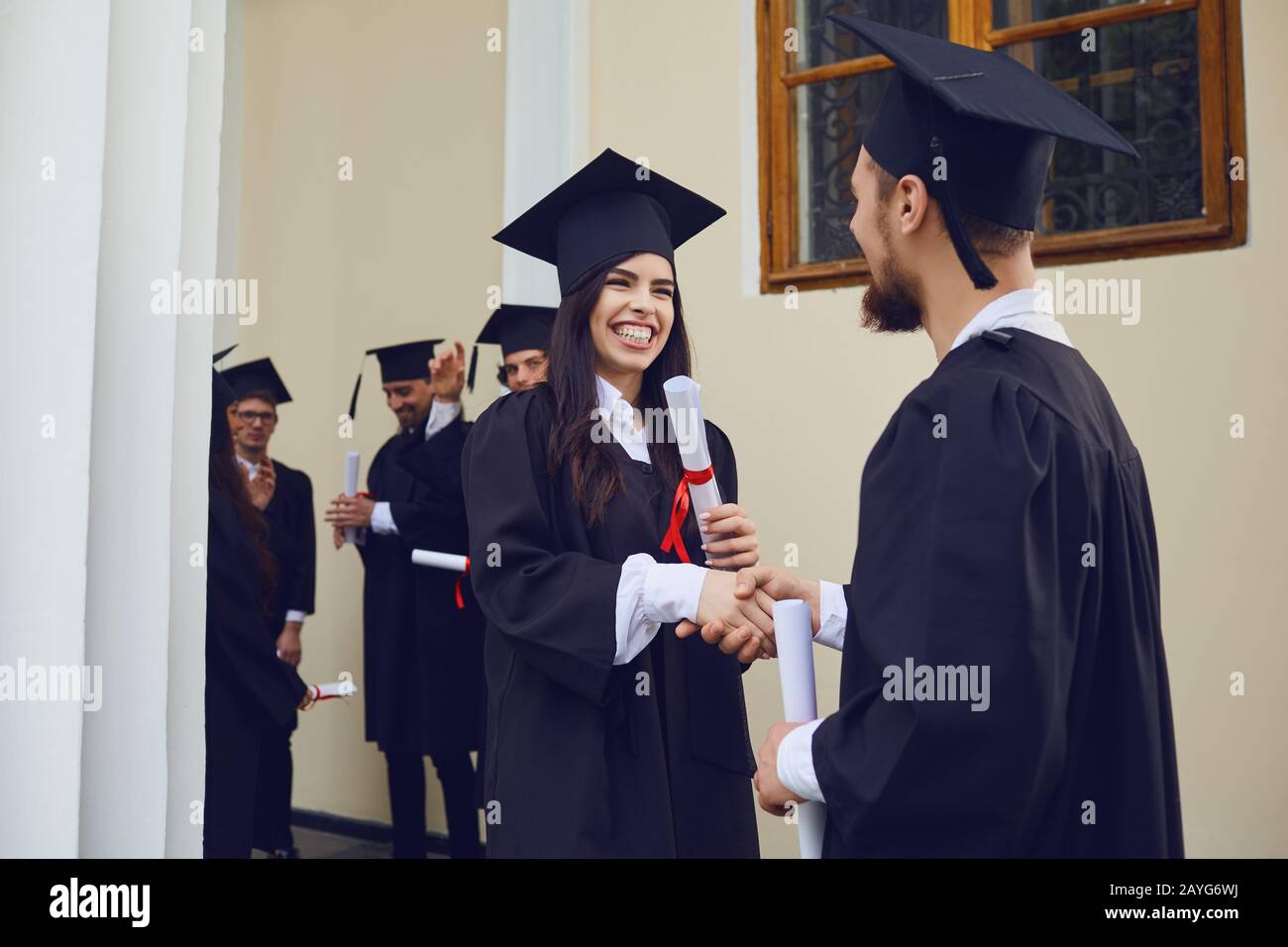 Students university admission hi-res stock photography and images - Alamy