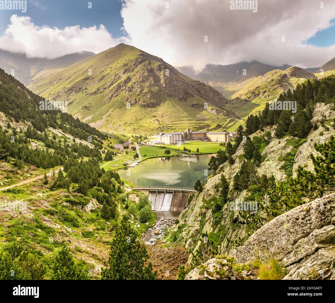 Train pyrenees spain view hi-res stock photography and images - Alamy