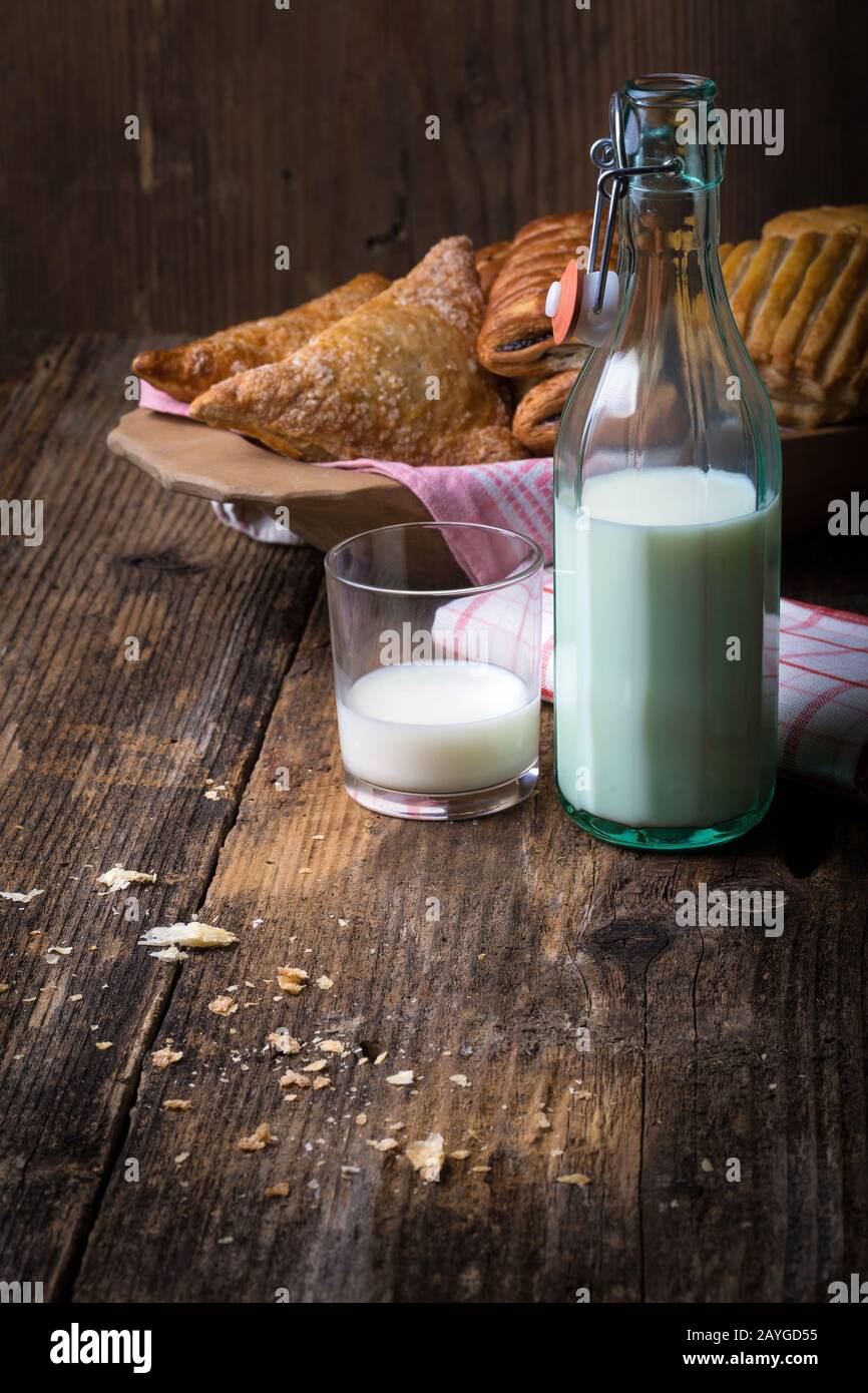 French pastries assorted hi-res stock photography and images - Alamy