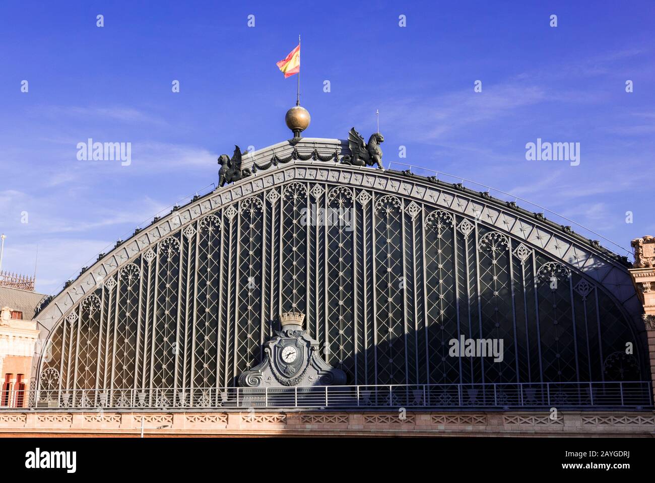 Madrid railway hi-res stock photography and images - Alamy
