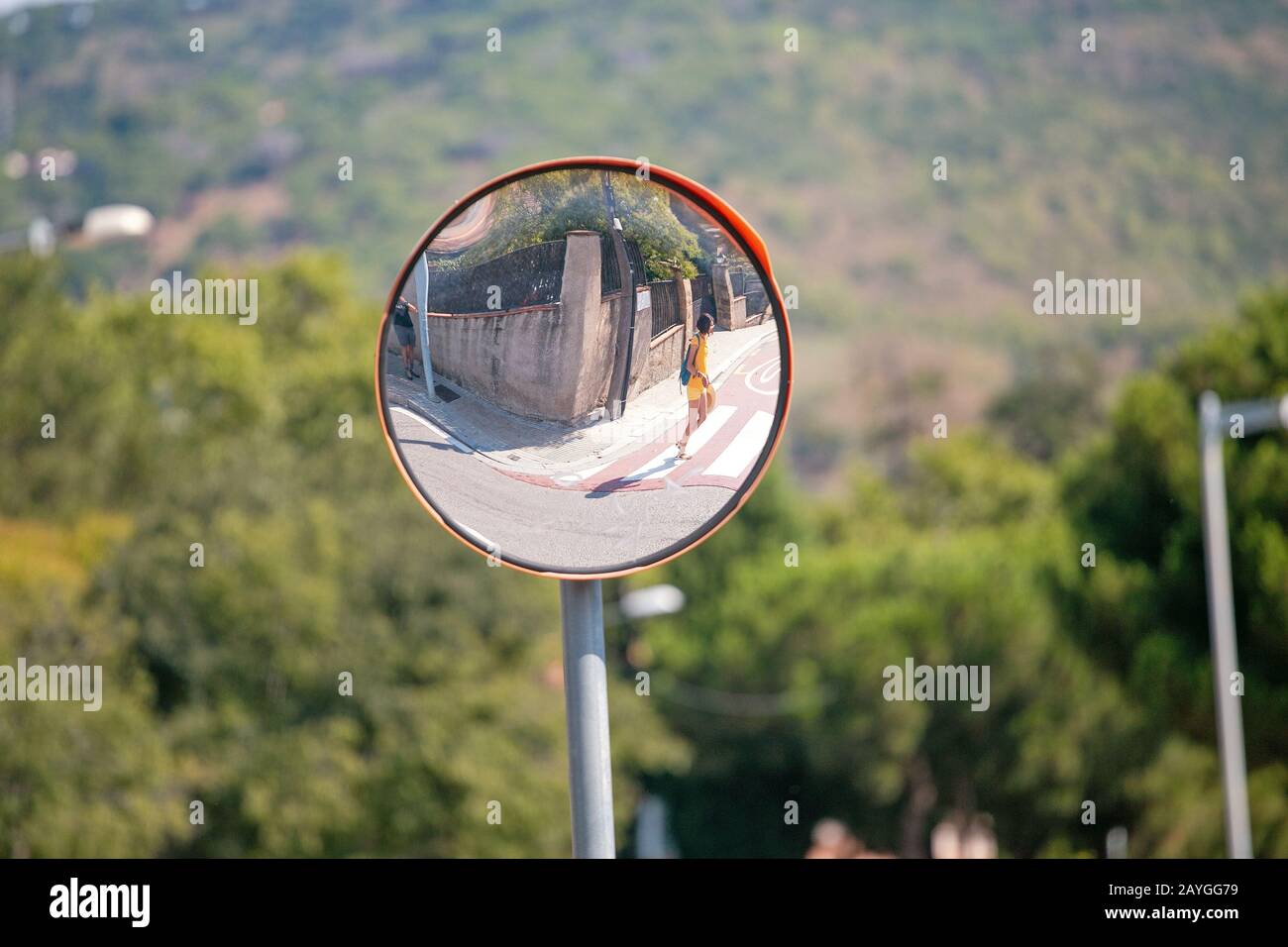 Convex mirror corner hi-res stock photography and images - Alamy