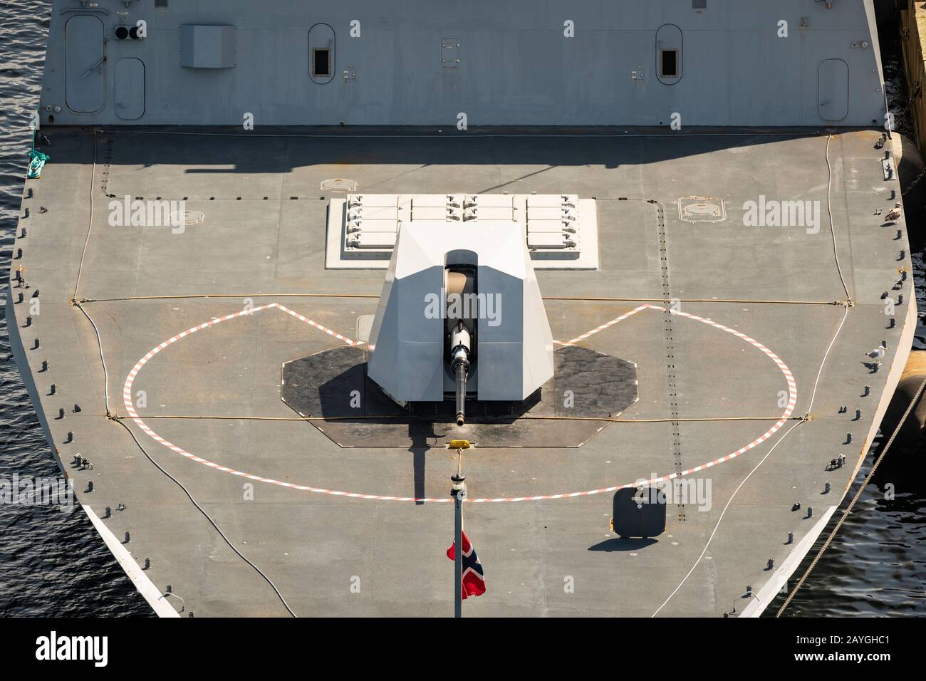 Foc'st'le of the Norwegian Navy frigate Thor Heyerdahl Stock Photo - Alamy