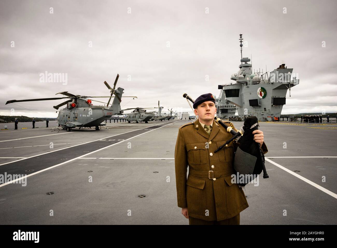 Royal Navy aircraft carrier HMS QUEEN ELIZABETH at sea off Nova Scotia ...