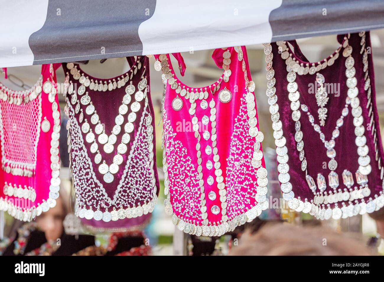 Folklore clothing hi-res stock photography and images - Alamy