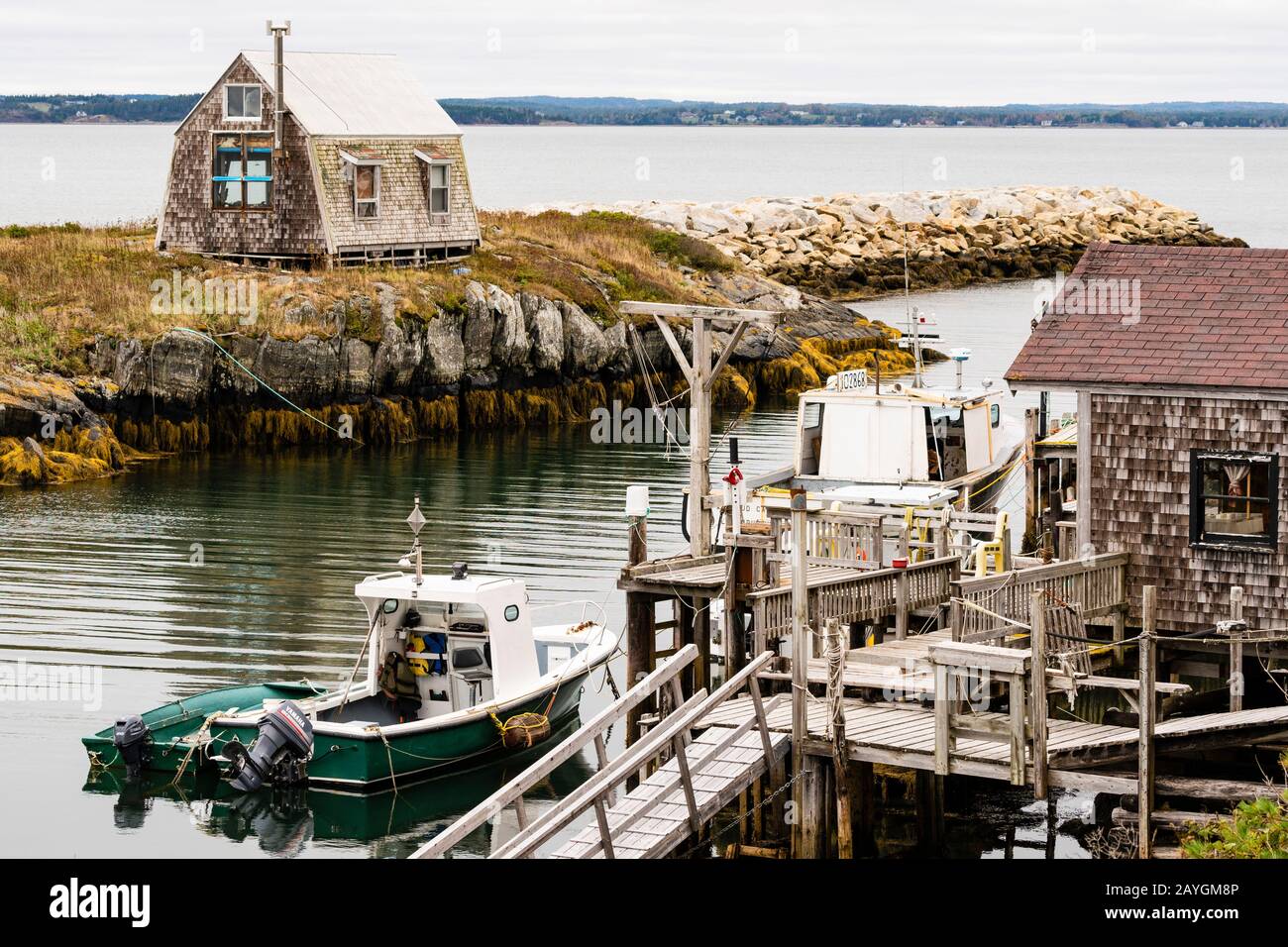 Blue rocks nova scotia hi-res stock photography and images - Alamy