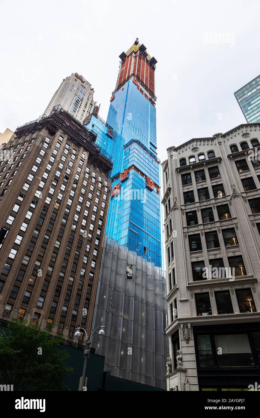 Construction of a modern skyscraper in Manhattan in New York City, USA ...