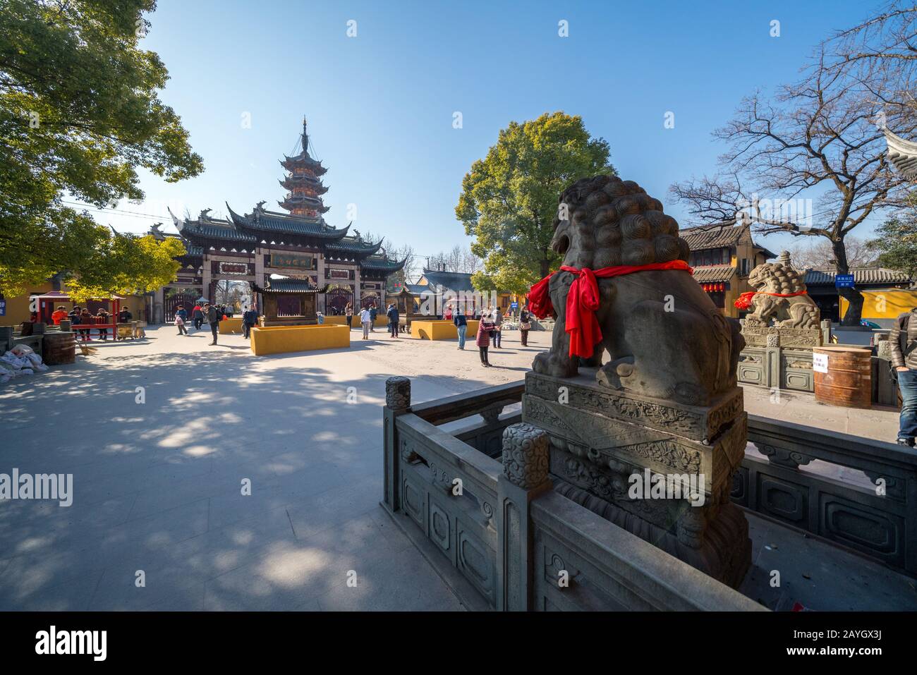 Longhua temple hi-res stock photography and images - Alamy