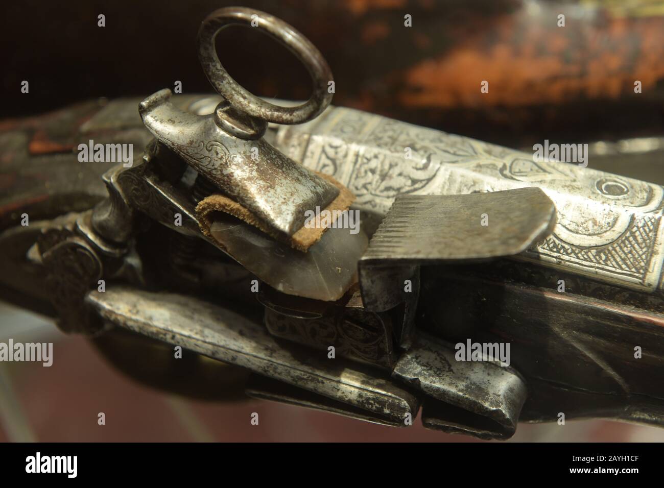 Flint-lock mechanism on rifle Stock Photo - Alamy