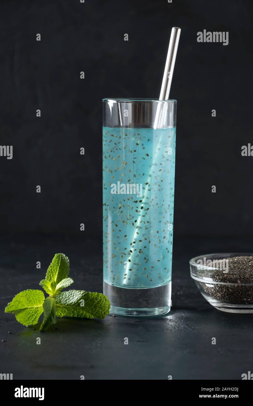 Blue cocktail black background hi-res stock photography and images - Alamy