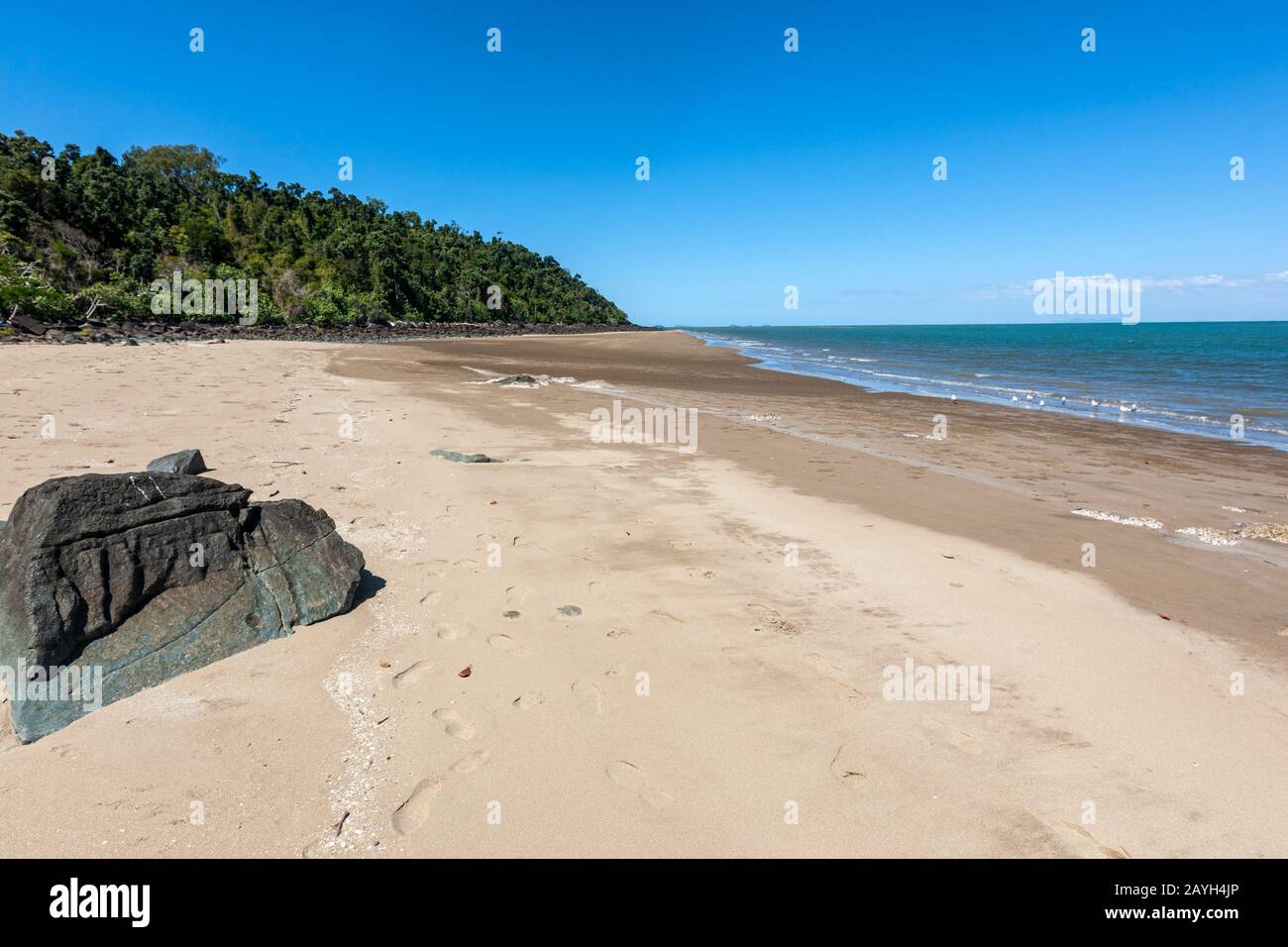 Dingo Beach, Queensland, Australia Stock Photo - Alamy