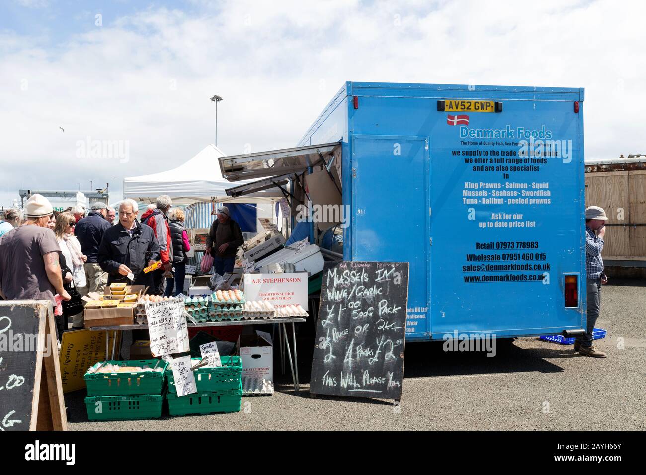 Amble hi-res stock photography and images - Alamy