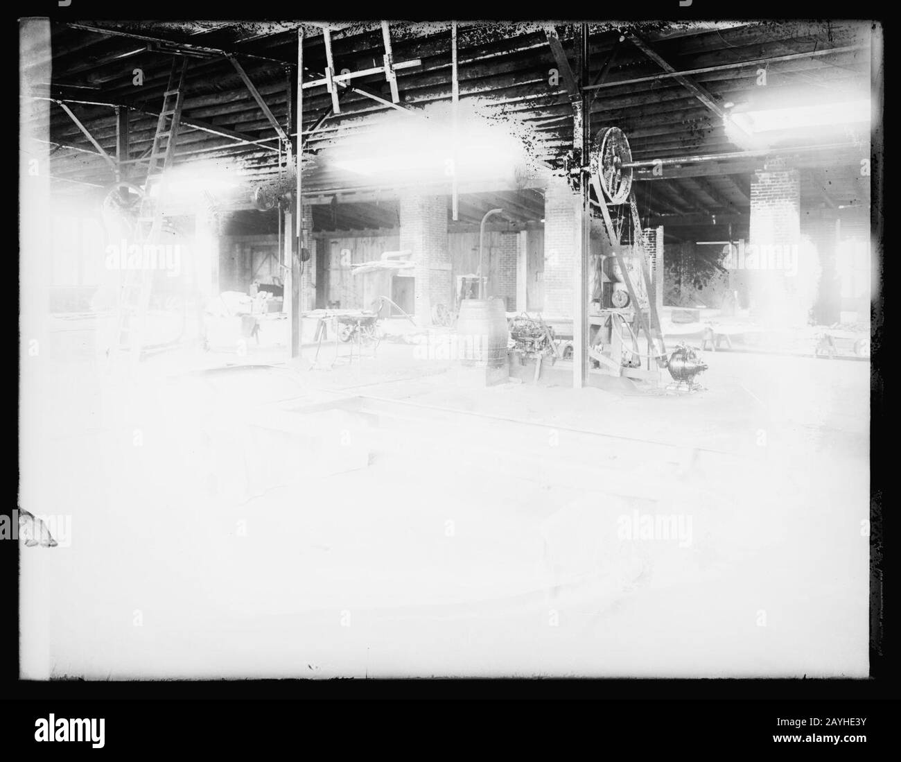 Frank Carter auto chassis Stock Photo - Alamy