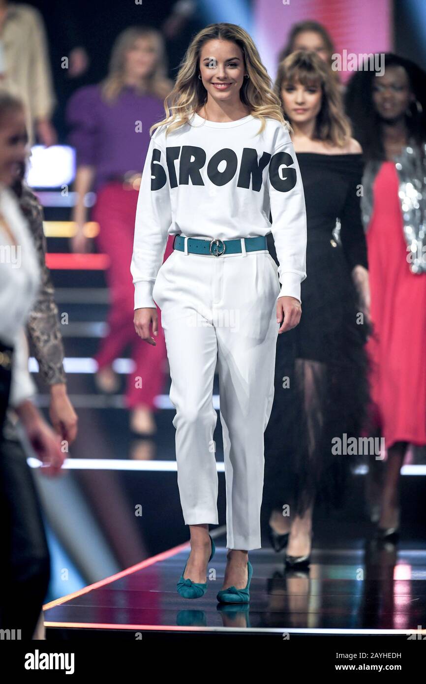 Lara runarsson hi-res stock photography and images - Alamy