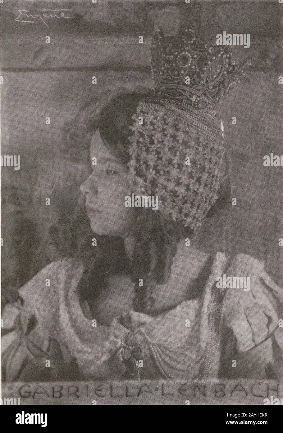 Frank Eugene Smith - Bildnis Gabriella Lenbach, c. 1909 Stock Photo - Alamy
