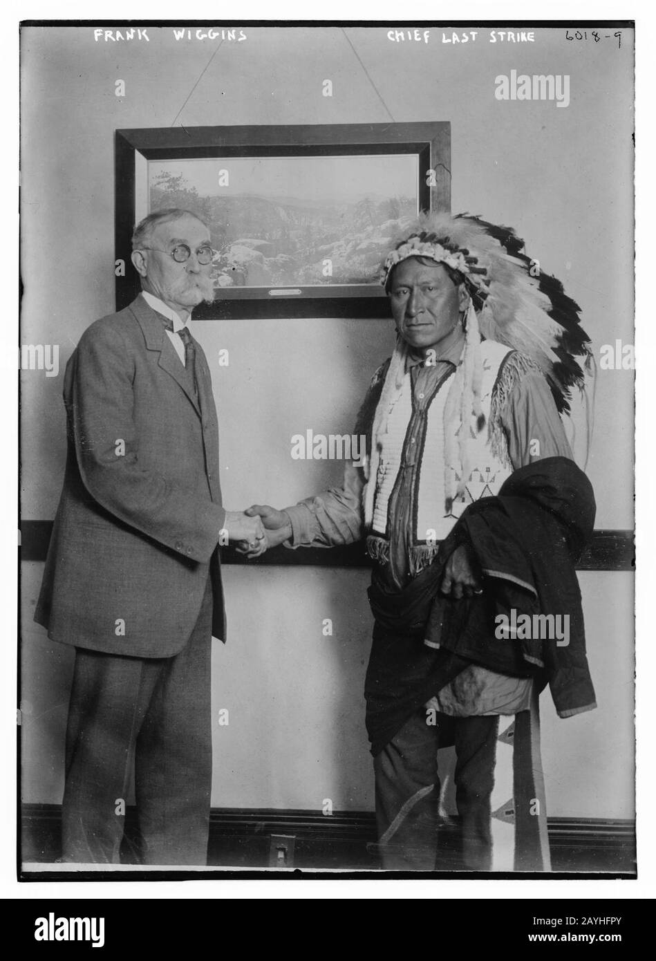 Chief frank Black and White Stock Photos & Images - Alamy