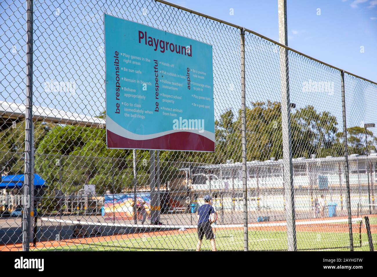 School building grounds australia hi-res stock photography and images ...