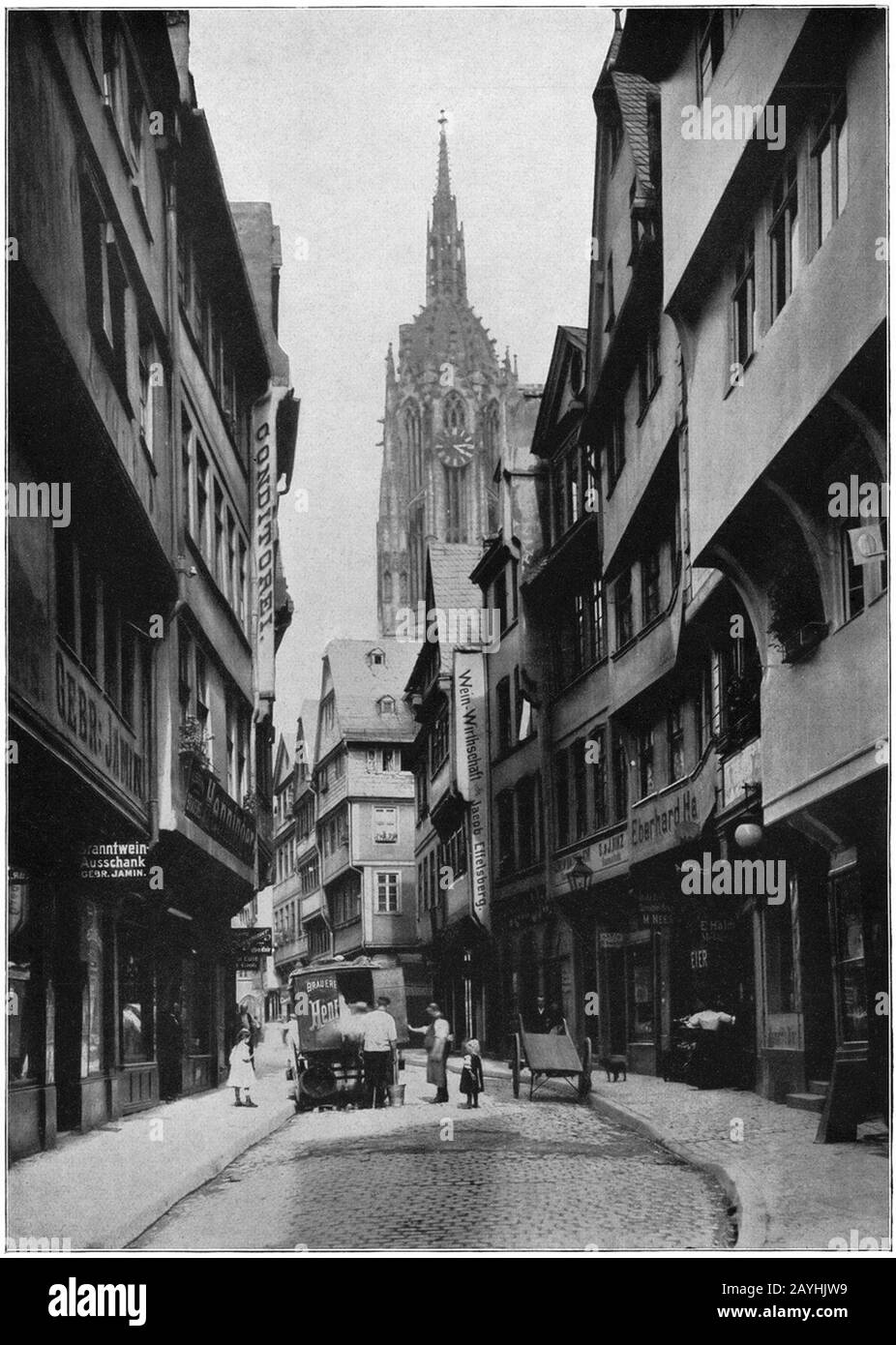 Alter main Cut Out Stock Images & Pictures - Alamy