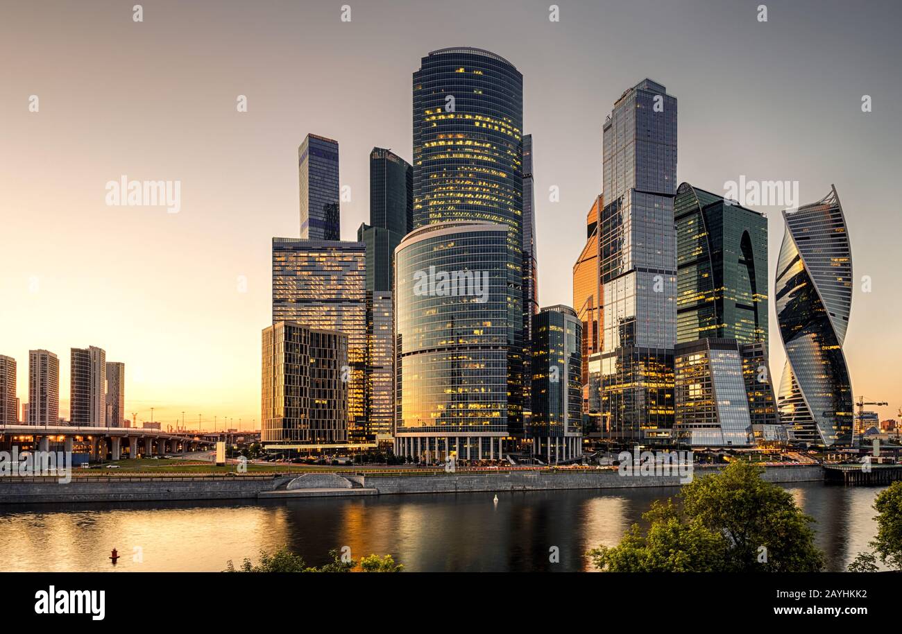 Office building tower skyscraper buildings towers skyscrapers hi-res ...