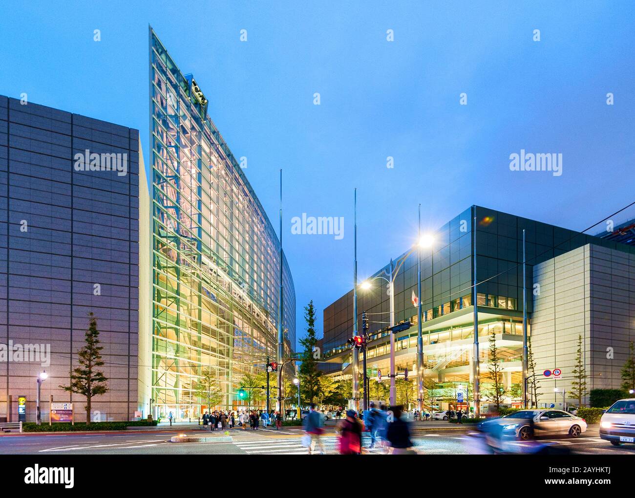 Rafael Viñoly Tokyo International Forum Architecture Japan Stock Photo ...