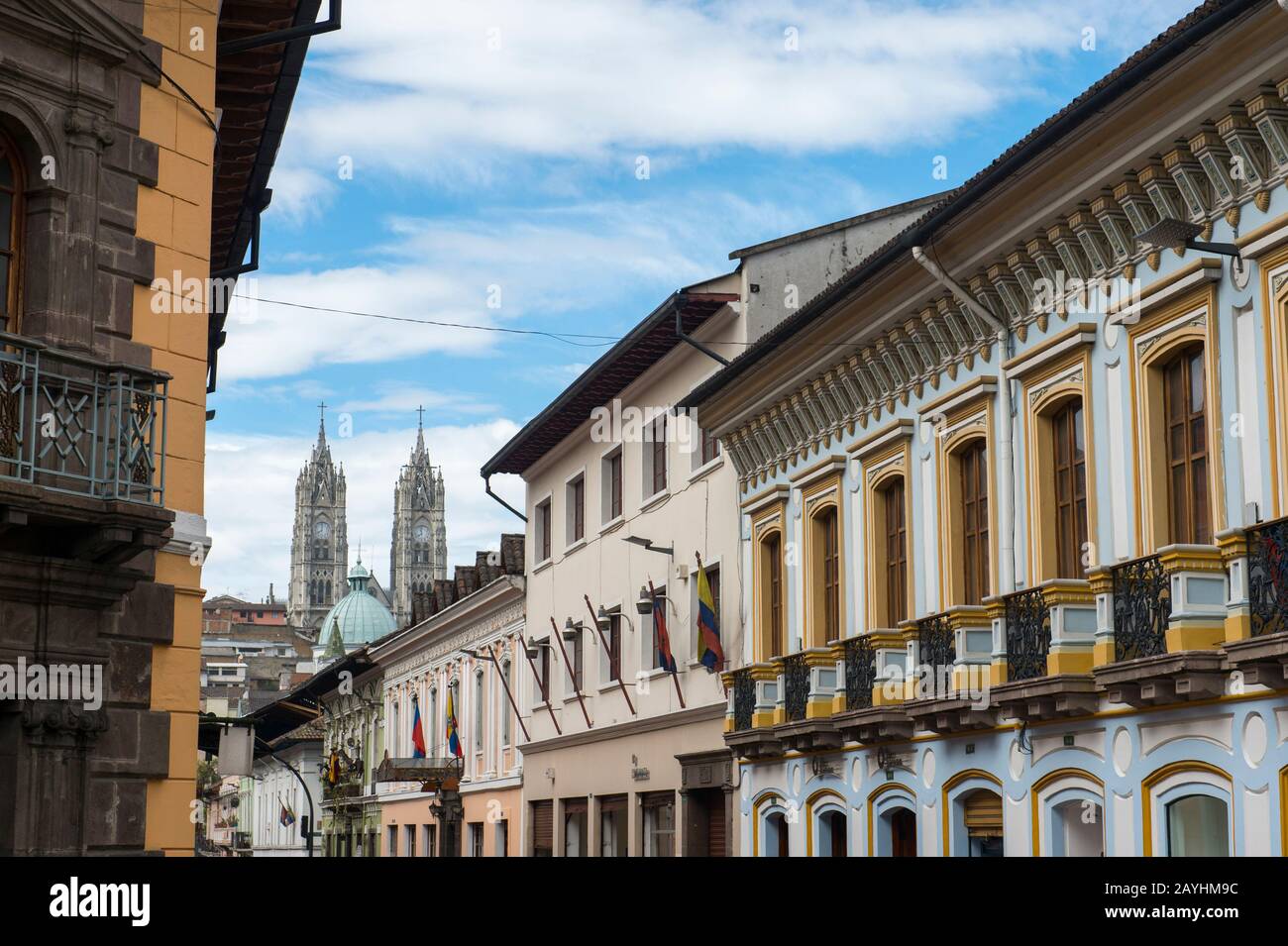 Street scene with colonial architecture in the historic center (UNESCO ...