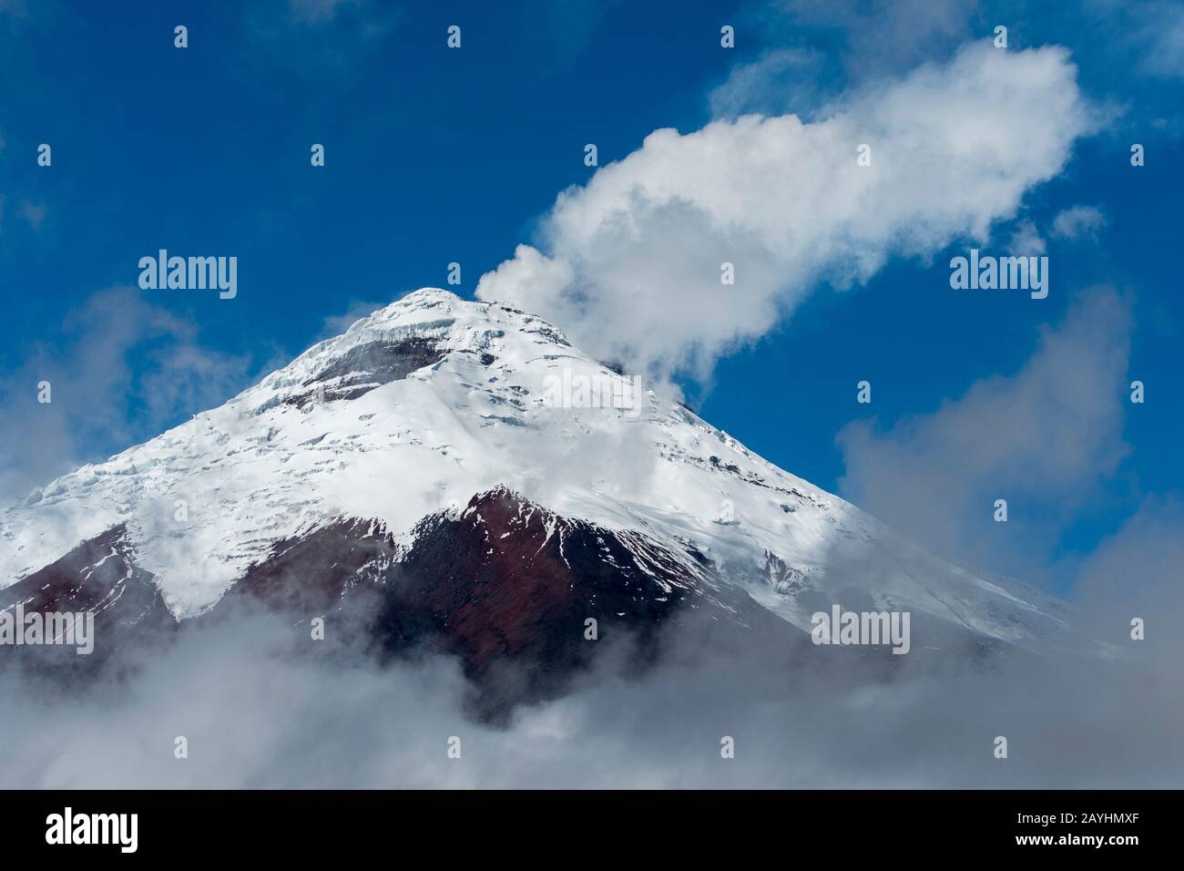 View from the Cotopaxi National Park of Cotopaxi volcano (5,897 meter ...