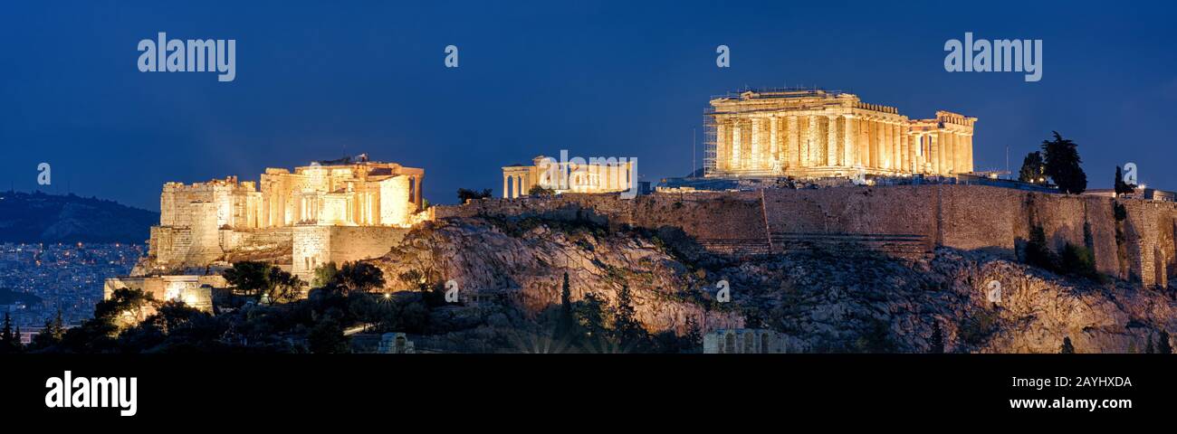Parthenon on the Acropolis at night, Athens, Greece. Famous old ...