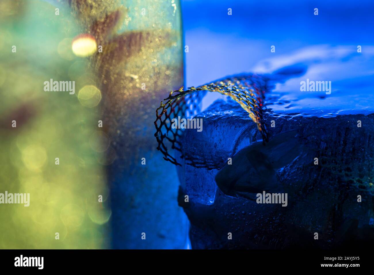 Ice block texture hi-res stock photography and images - Alamy