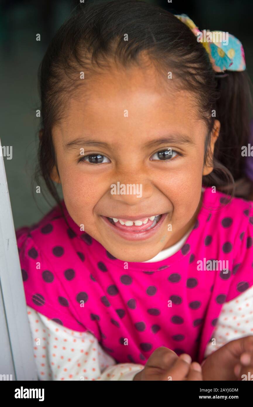 Smiling mexican kids hi-res stock photography and images - Alamy