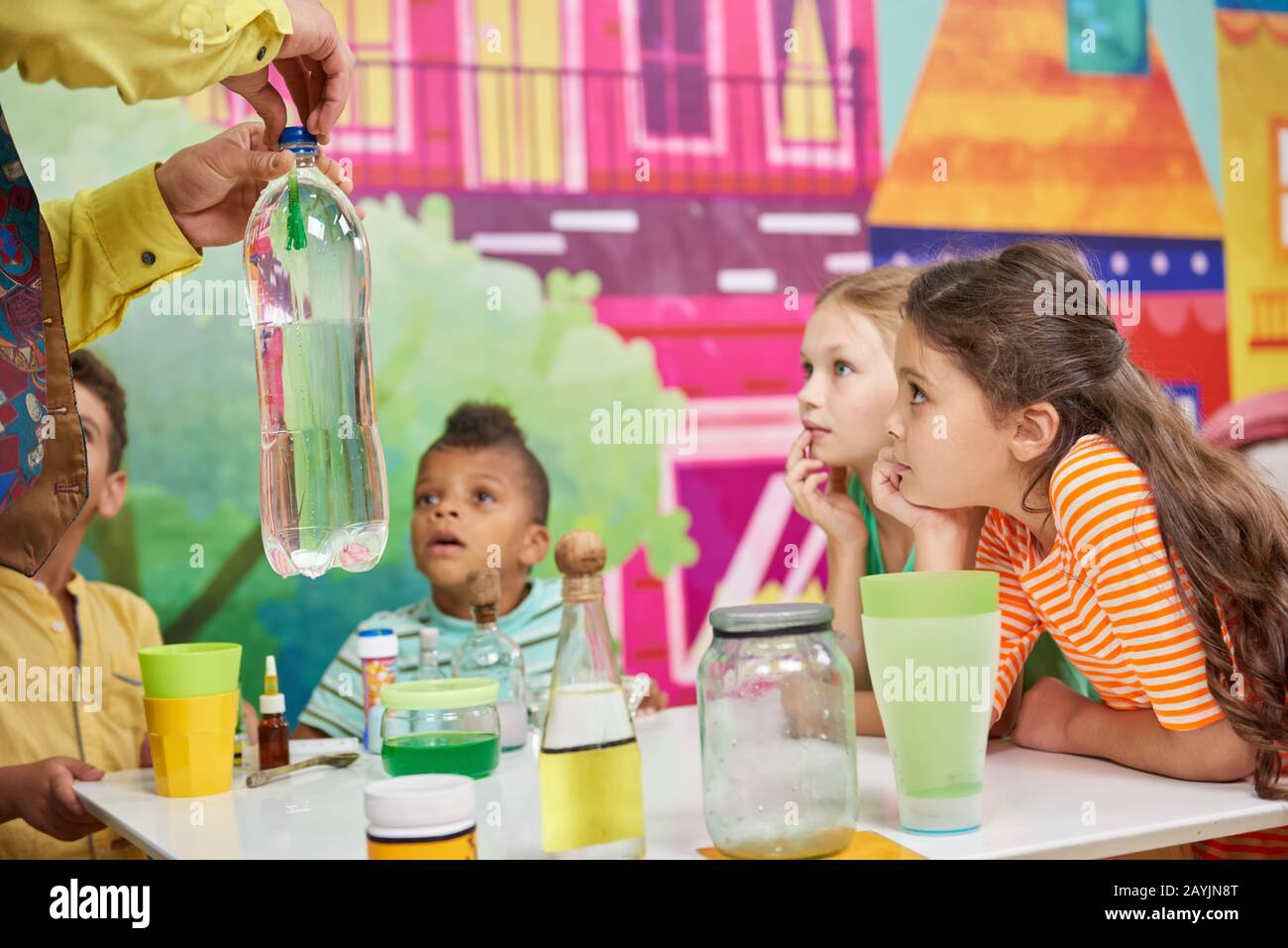 Happy kids on Birthday party show Stock Photo - Alamy