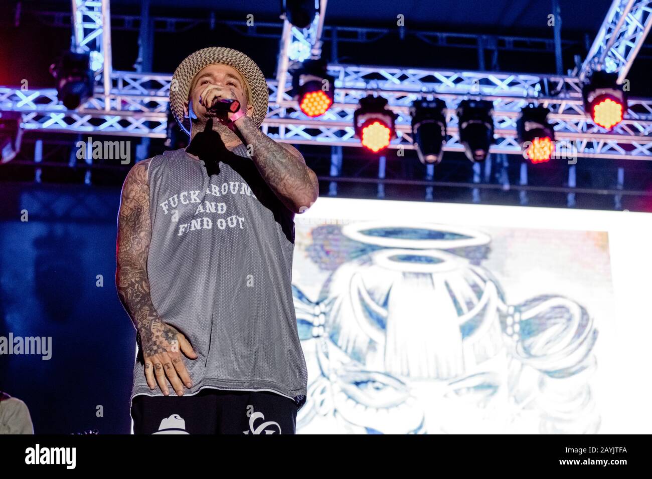 Crazy town concert hi-res stock photography and images - Alamy