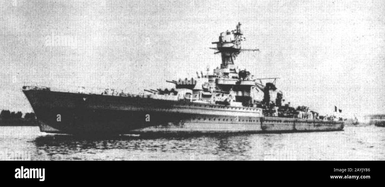 French cruiser Montcalm in the 1940s Stock Photo - Alamy