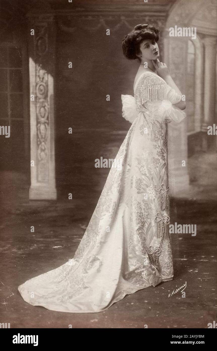 French Fashion Photograph c 1895 Stock Photo - Alamy