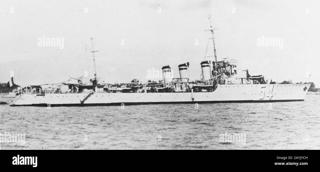 French destroyer Simoun underway circa in the late 1930s Stock Photo ...
